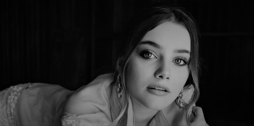 Esila Umut Height Net Worth Boyfriend Secrets Revealed - Buzztify